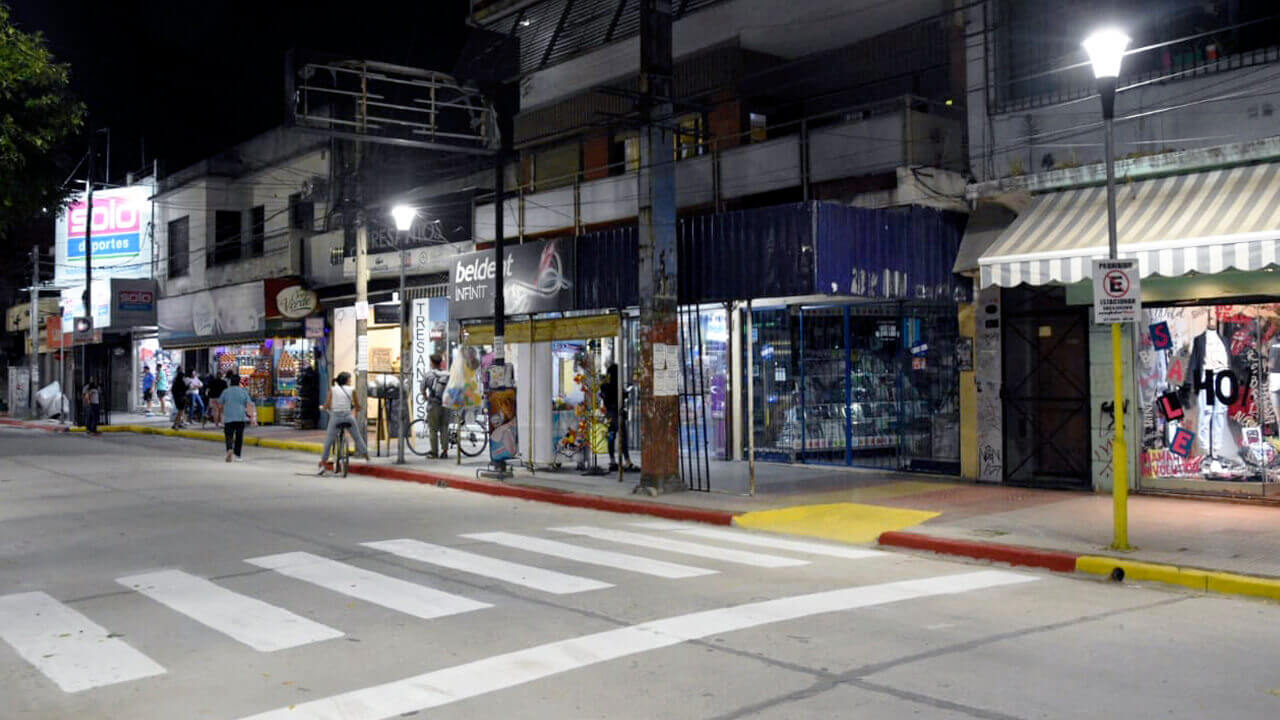 Castelar: Se reabre al tránsito la Av. Arias ¿Cómo quedó? (Mirá las fotos)