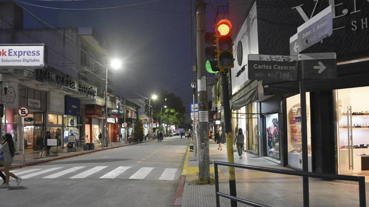 Castelar: Se reabre al tránsito la Av. Arias ¿Cómo quedó? (Mirá las fotos)